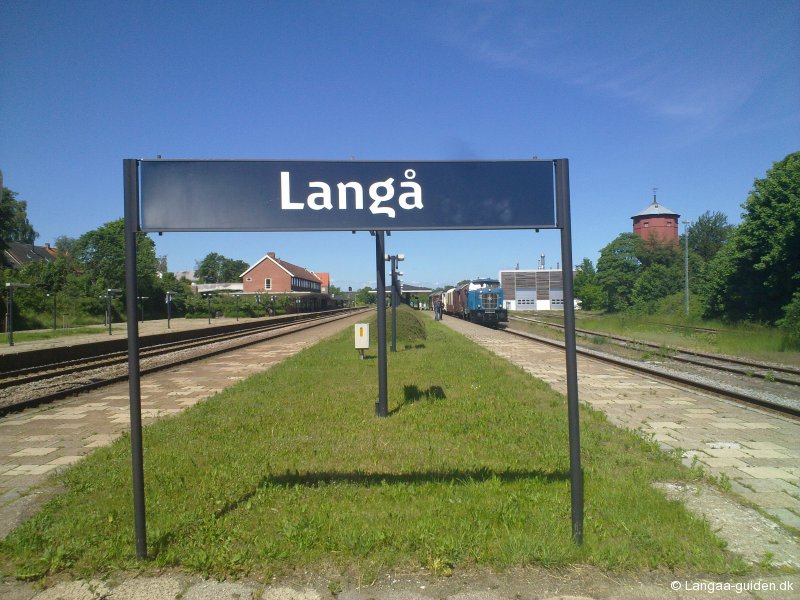 Bus og tog | Langå guiden